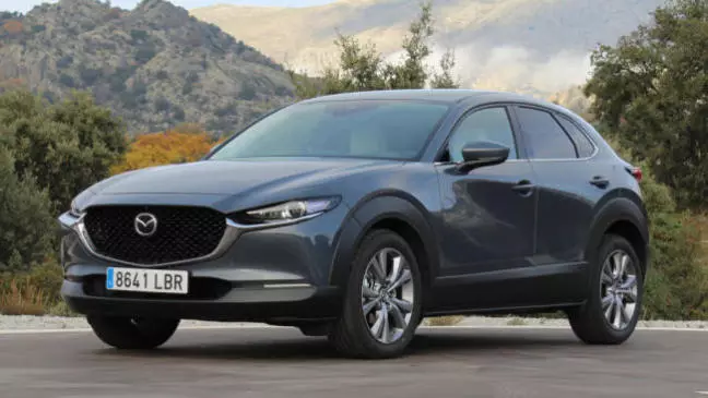 Foto Mazda CX-30 Skyactiv-X la