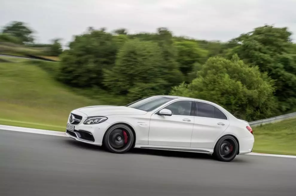 Mercedes-AMG C 63