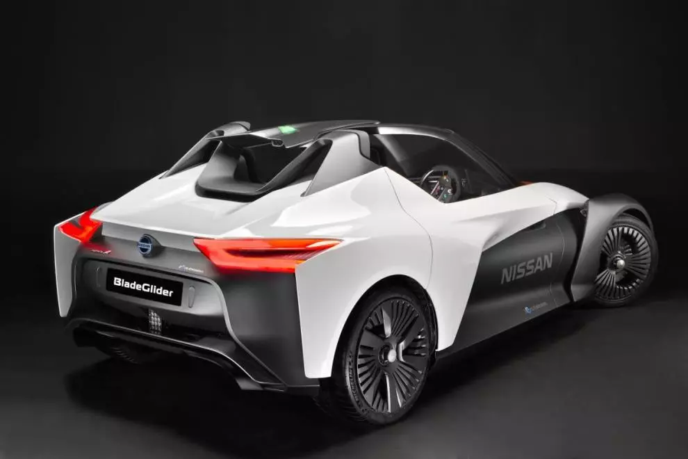 Kunċett ta' wara Nissan BladeGlider