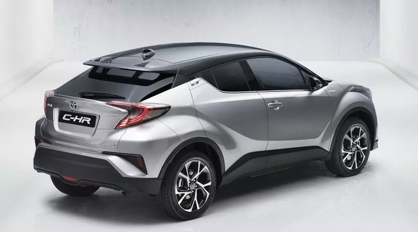 Задняя Toyota C-HR