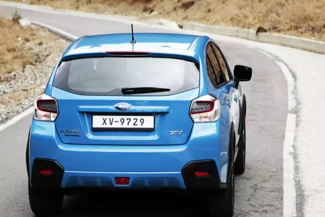 უკანა Subaru XV 2016 წ