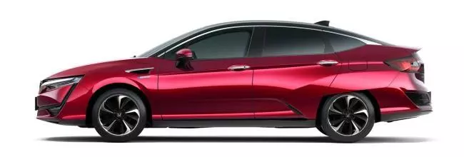 Honda lanceert Clarity Fuel Cell in Japan