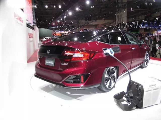 Célula de combustível traseira Honda Clarity