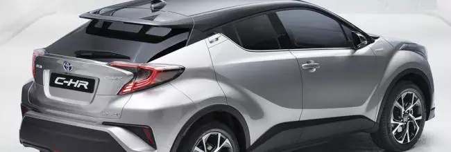 Primeiras imagens do Toyota C-HR