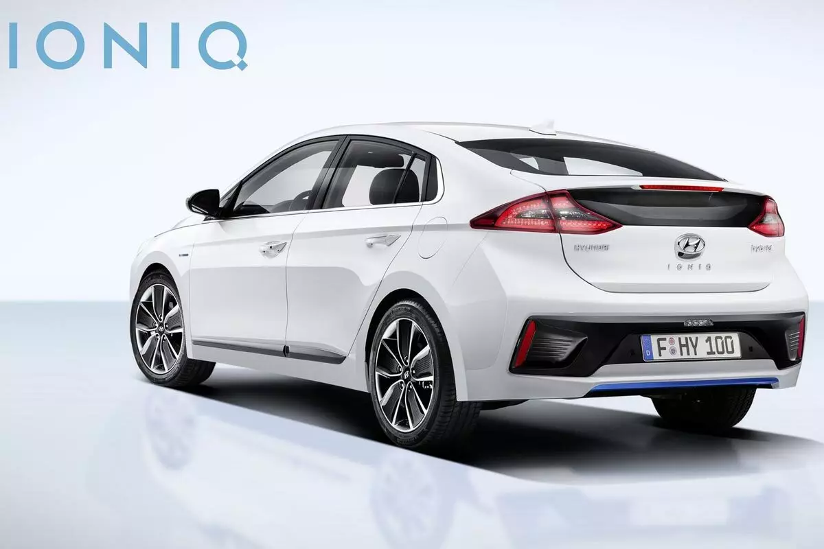 hyundai ioniq15