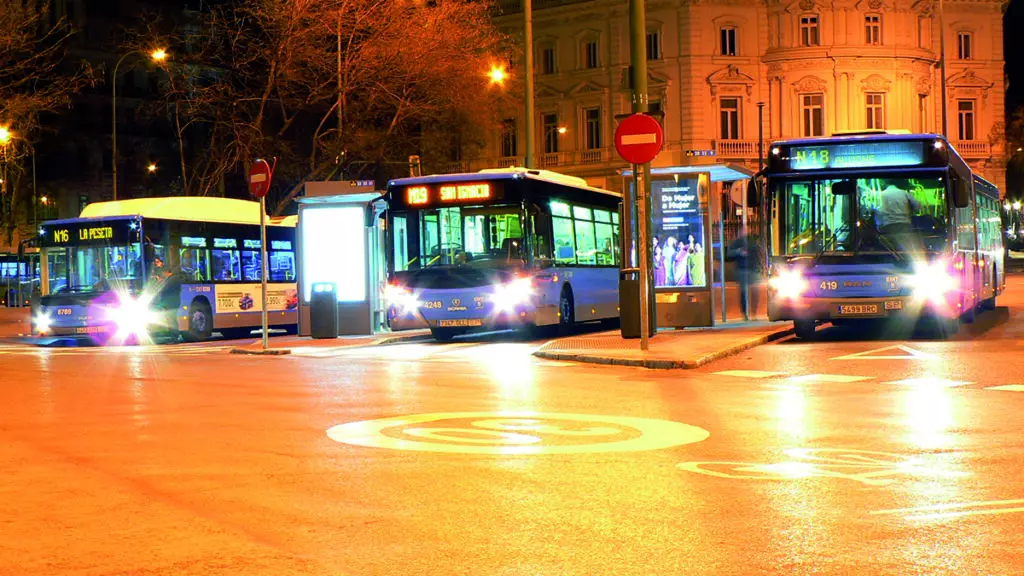 Autobusi i natës EMT