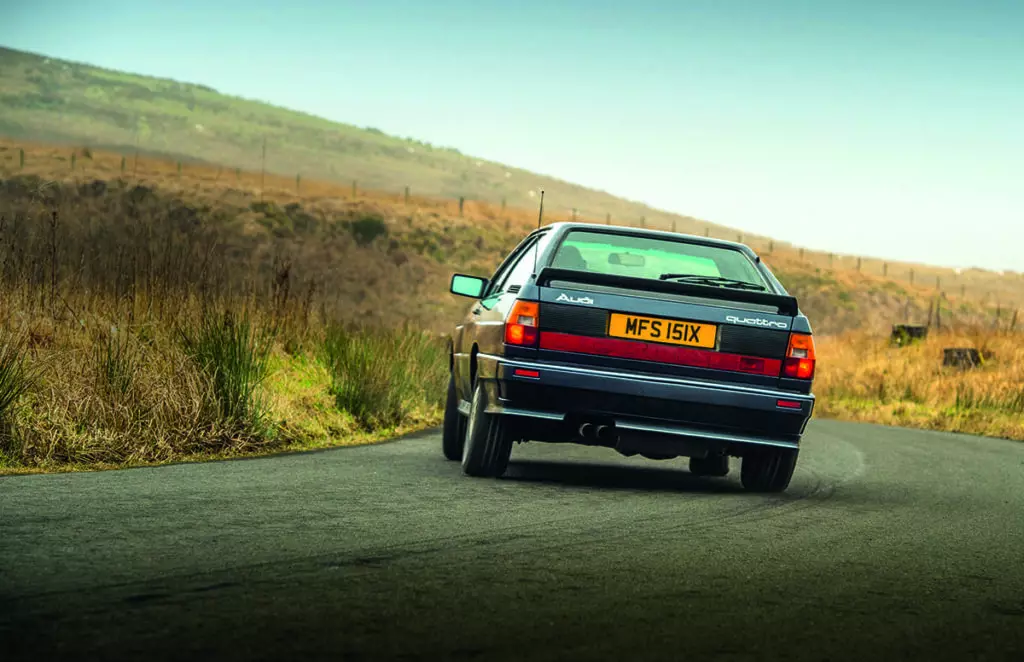 Audi Quattro posteriore