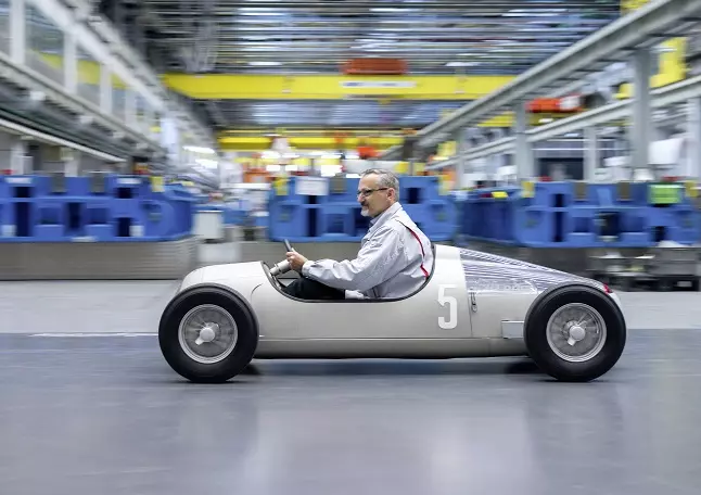 Audi manufactures a replica of the 'Auto Union Type C' with a 3D printer