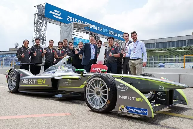 2015 05 formula e berlin henkel nextev tcr team racerbane jpg