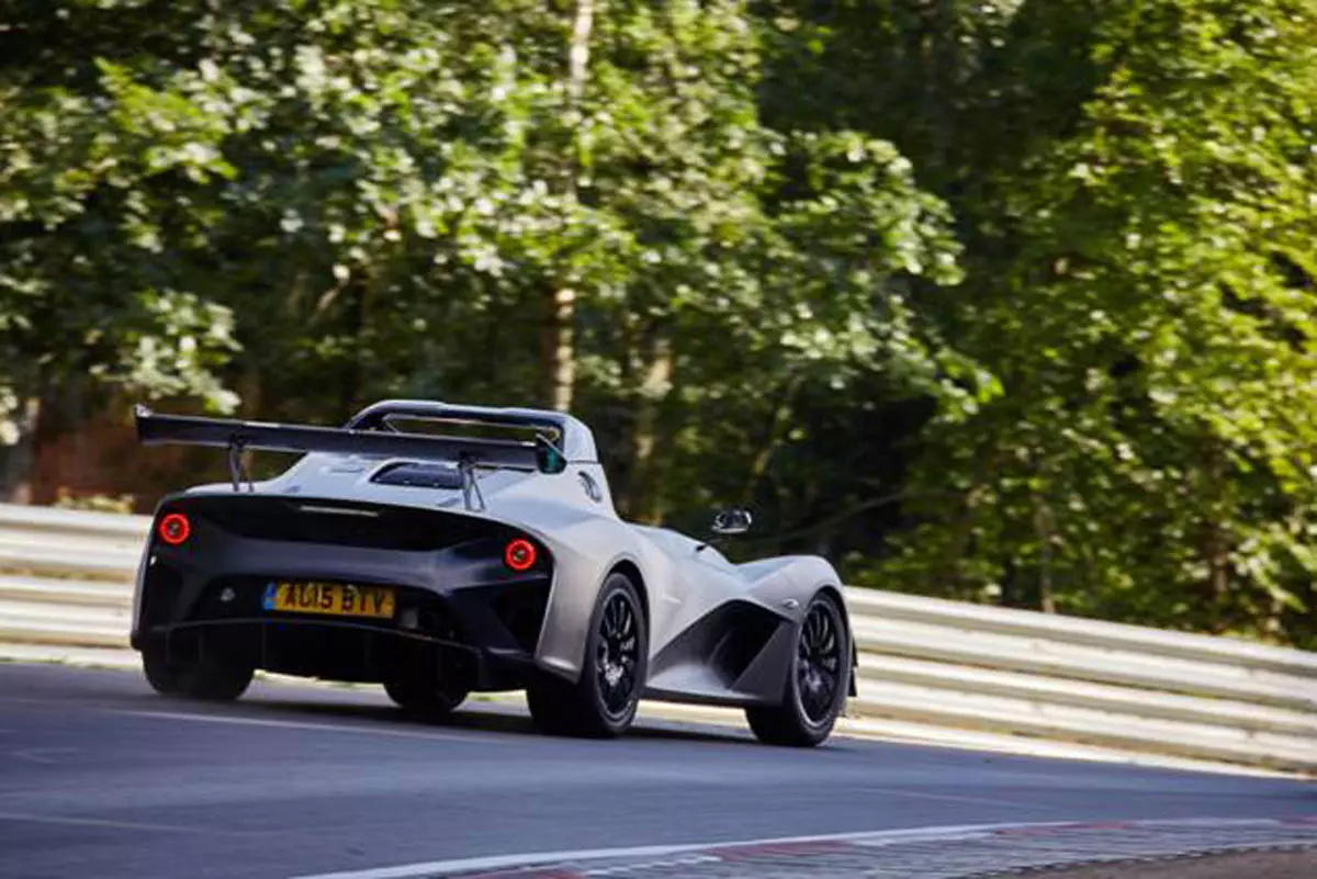 Lotus 3-Eleven Nurburgring, del darrere