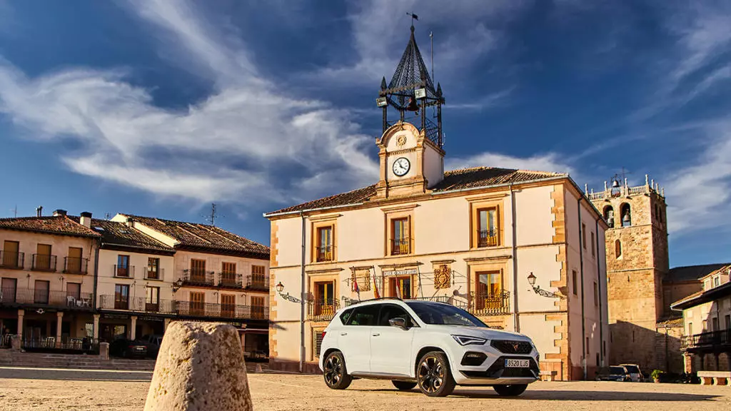 Txoj Kev EVO Cupra Sierra Norte