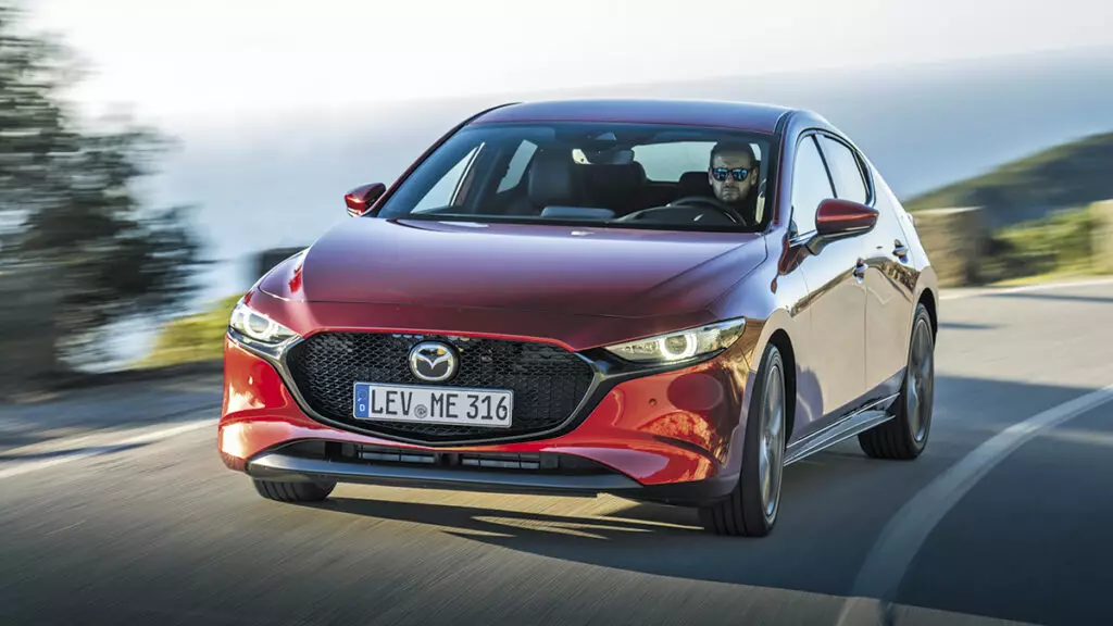 mazda3hbsruhkırmızıkristaleylem 1