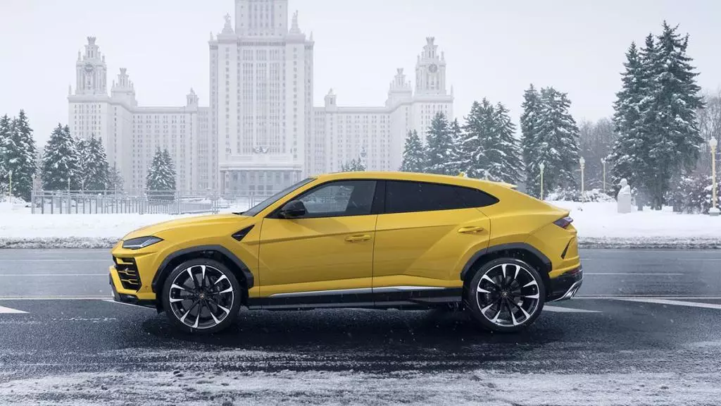 lamborghini urus