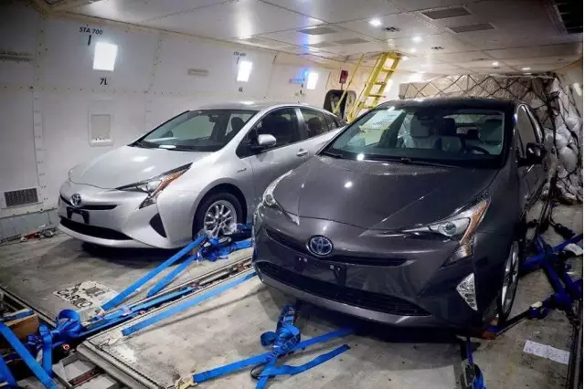 Toyota prius 2