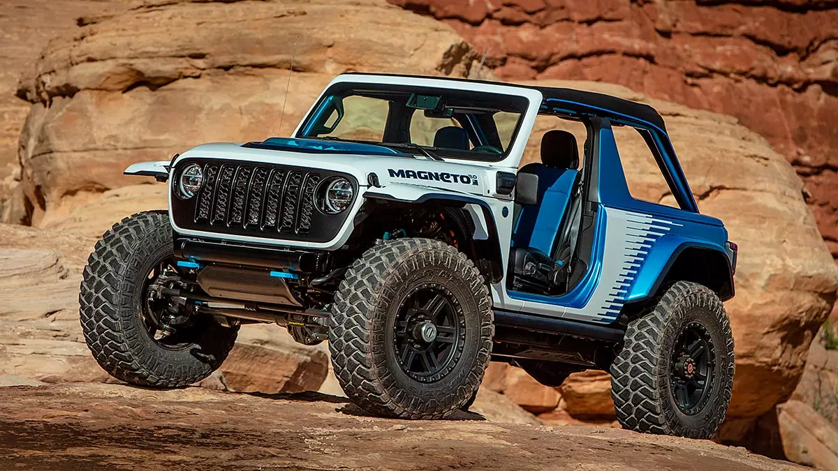 Jeep Wrangler Magneto 2.0: 0-100 km/s'yi 2 saniyede tamamlayan elektrikli bir trialero