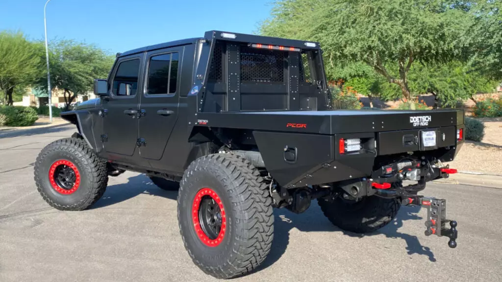 Pengawal Bayangan Jeep Gladiator