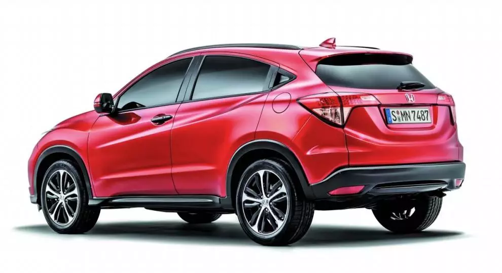 د هونډا HR-V شاته