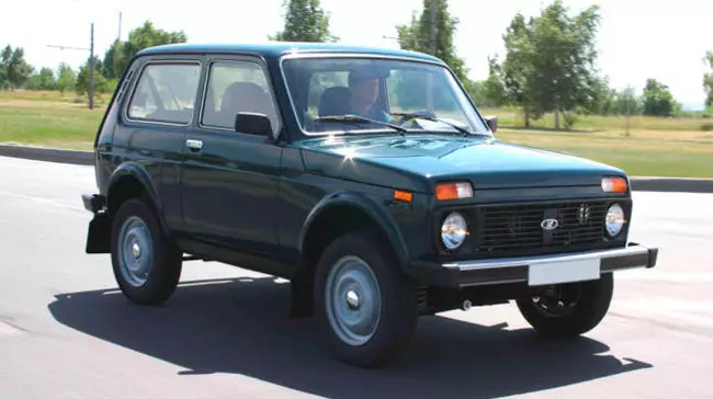 Lada 4x4: акыркы чыгаруу эрежелерине ылайык келет, бирок Испанияда сатылбайт