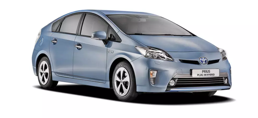 ټیوټا Prius Phev