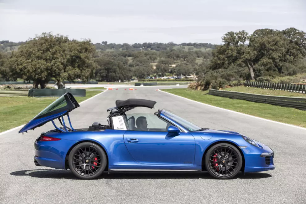 Posche 911 Targa 4 GTS, proses gapio