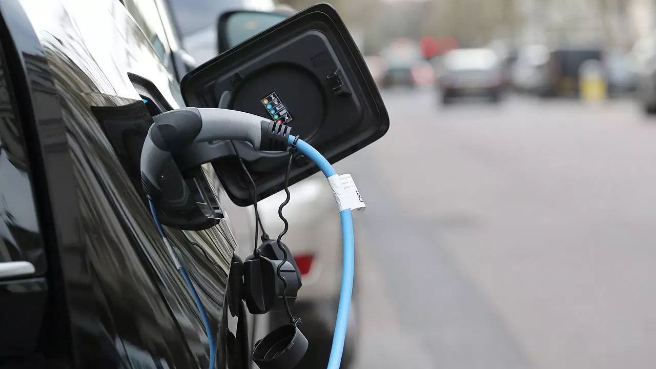 Voor het eerst overtreft de verkoop van elektrische auto's die van diesel in Europa