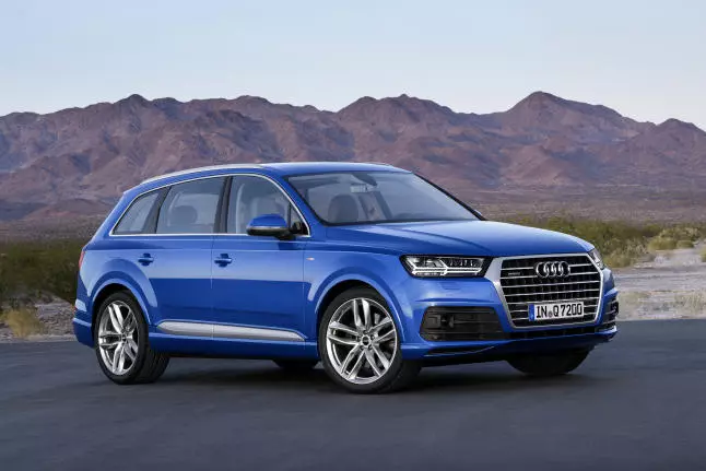 නව audi q7 1