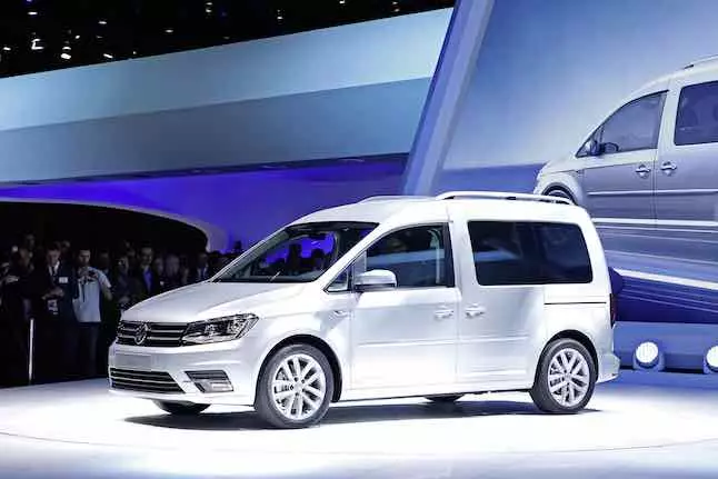 Ditawakake ing Geneva Motor Show 2015 Volkswagen Caddy Maxi anyar, versi kothak dawa. 27560_2