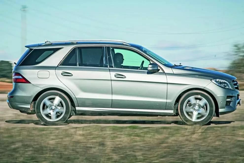 Mercedes ML ක්‍රියාව