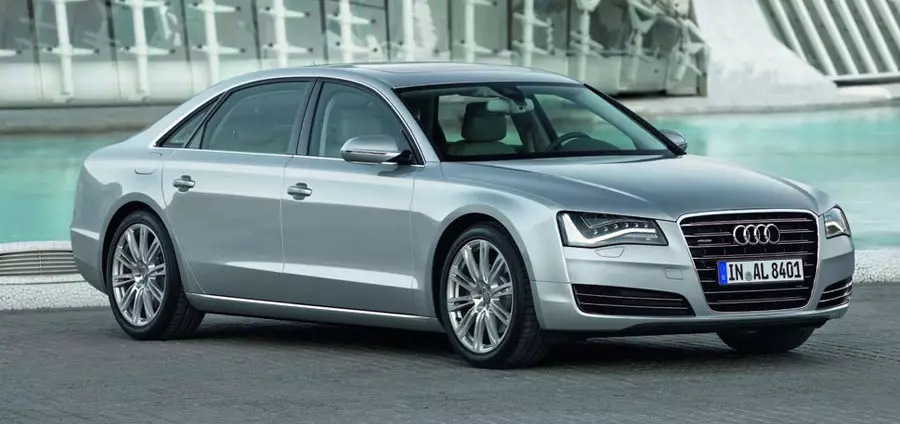 audi a8l 2011