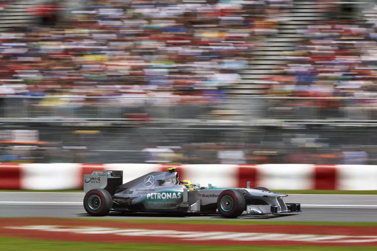 mercedes amg w04 2