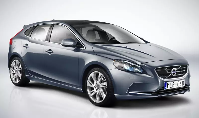 Volvo v40