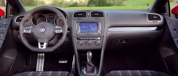 Golf GTI Cabrio interieur