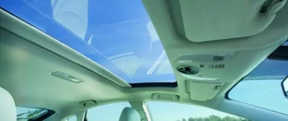 2012 08 20 IMG 2012 08 20 125445 toyota prius 18 hsd eco sunroof1 600x399 1