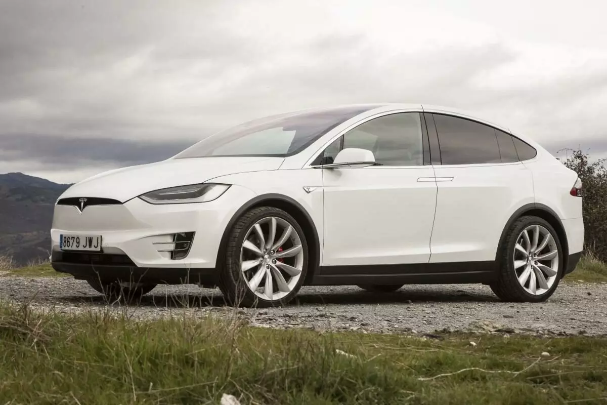 tesla модели 11g