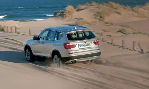 BMW X3-ophanging