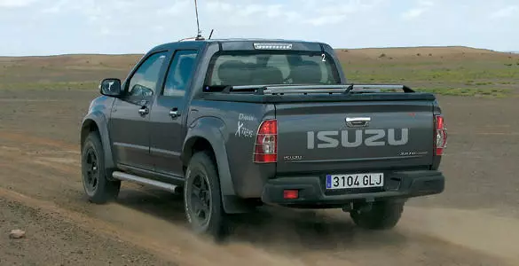 isuzu-d-max-xtreme-30-crdi-21