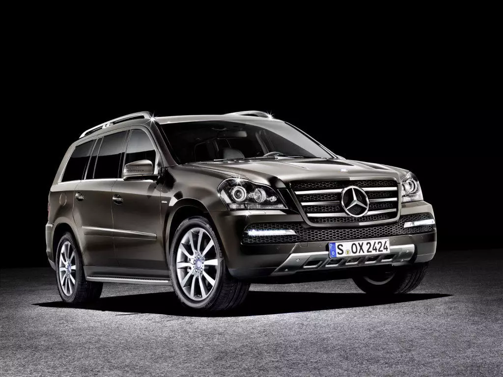 mercedes gl babban edition 2011 01 1024x768 1