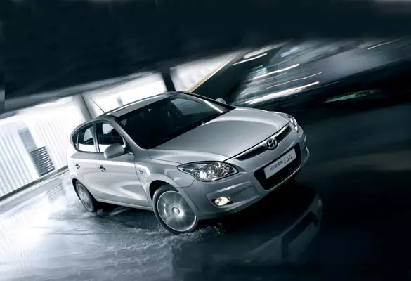 hyundai i30 34 отпред