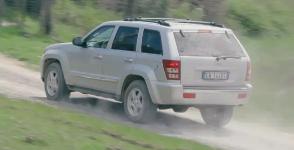 Jeep Grand Cherokee (2005) 3.0 CRD arrière