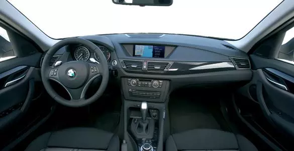 BMW X1 Интерьер