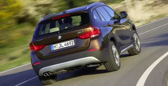 BMW X1 3/4 Арткы