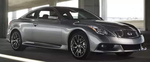 Infiniti IPL G Coupe 2011