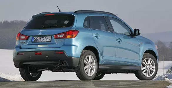 Mitsubishi ASX 2010 3/4 пушти