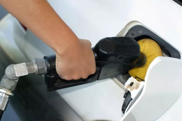 Aplikacije sa kojima ćete uštedjeti prilikom točenja benzina