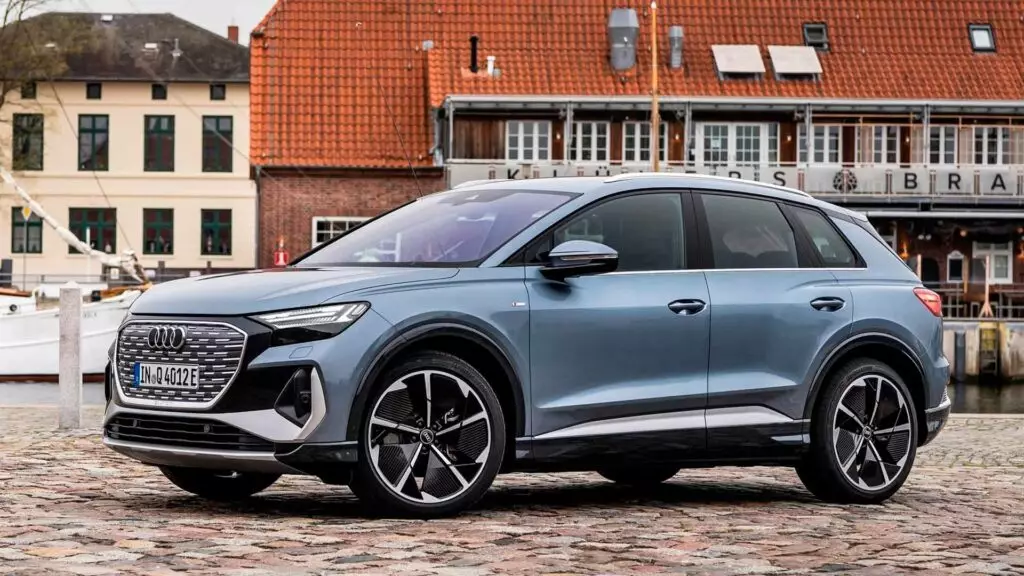 Audi Q4 e tron 2022 esiosa