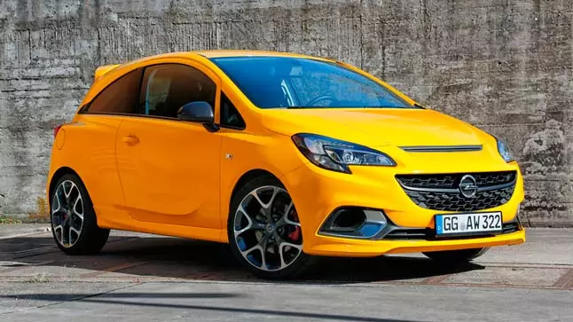 Opel Corsa GSi에는 150 CV가 있습니다.