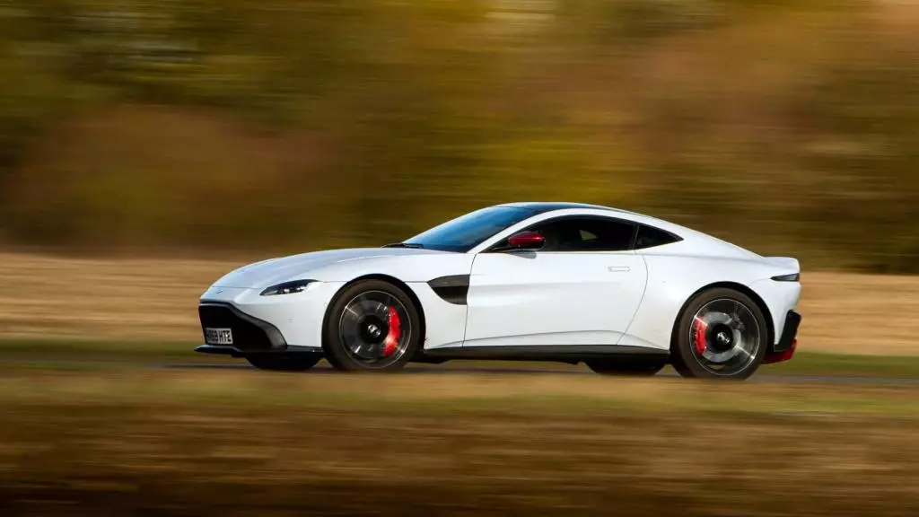 Aston_Martin_Vantage