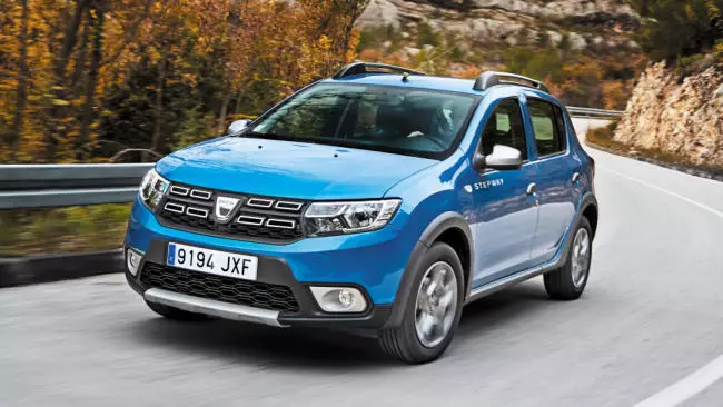 Відео: Розбираємо детально Dacia Sandero Stepway