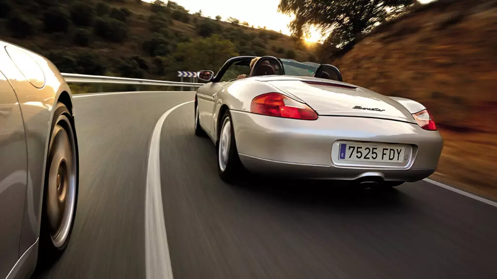 Porsche boxster 13 σύγκριση