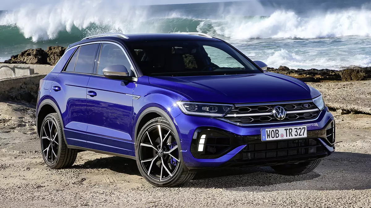 I-Volkswagen T-Roc R 2022 entsha: izintengo ze-SUV yaseSpain... izimoto eziningi zezemidlalo ezesabayo